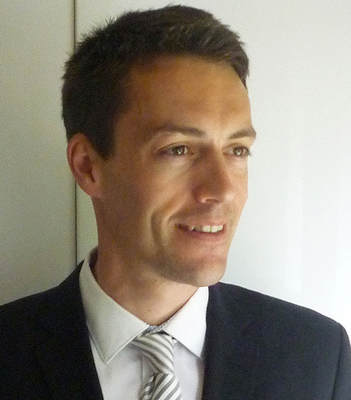 OUR TEAM | Suited Booted Centre